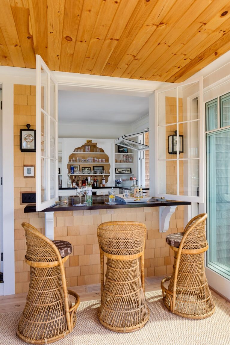 House Tour: Delightful Digs Design Oasis - Design Chic